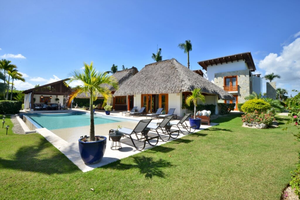 CAP CANA REAL ESTATE - CAP CANA REAL ESTATE